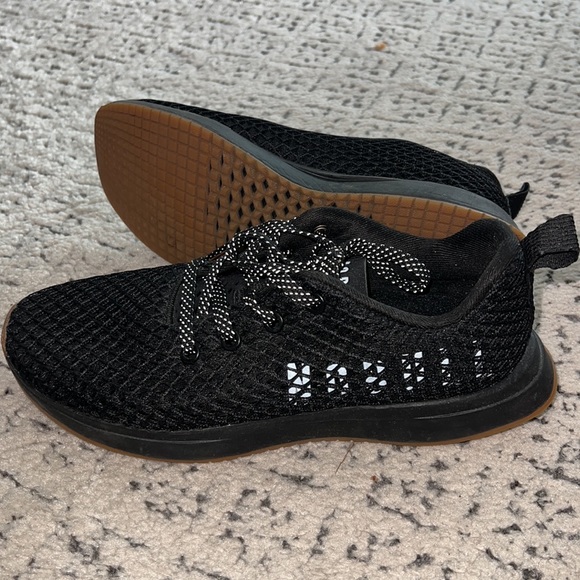 NOBULL | Shoes | Nobull Knit Black Runners | Poshmark